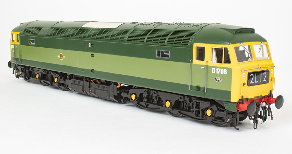 4822 MR Heljan Class 48 Diesel D1706 BR Two-Tone Green FYE