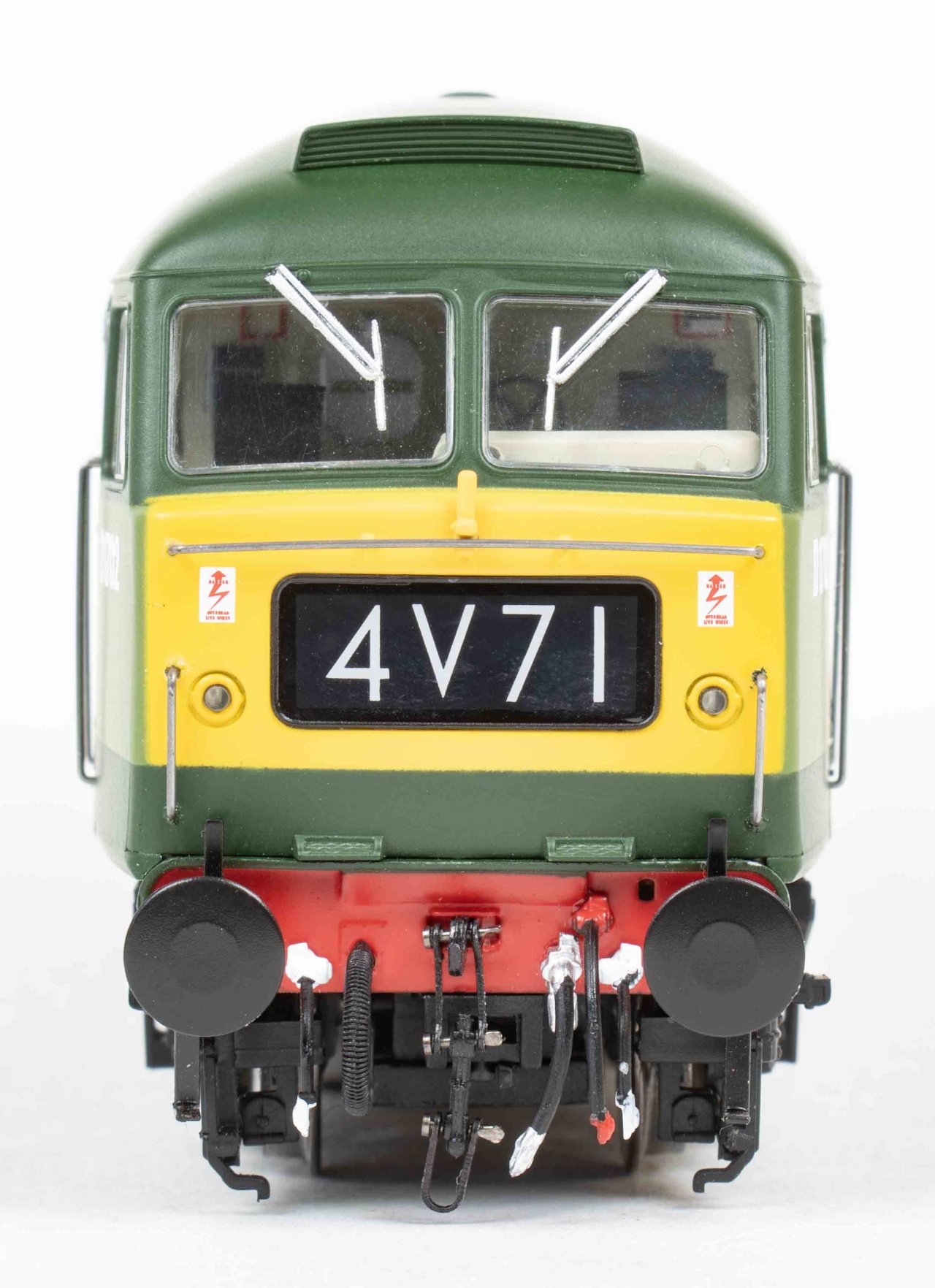 4820 MR Heljan Class 48 Diesel D1702 BR Two-Tone Green SYP