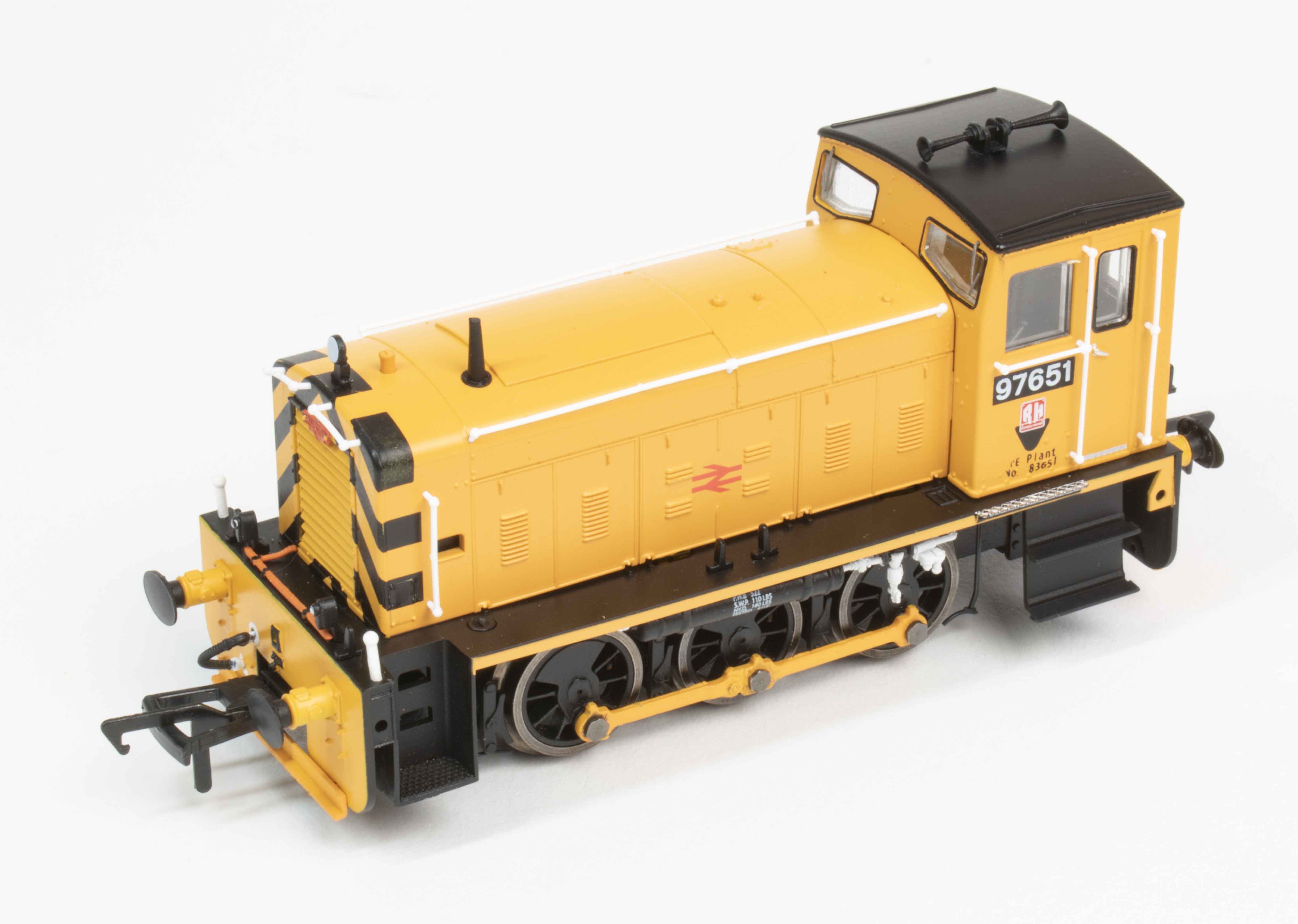 MR-405A Heljan Ruston 165DE PWM Diesel - 97 651 - BR Yellow